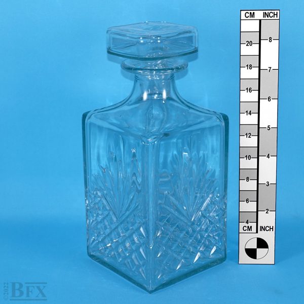 DC12 Square Cut Glass Decanter Breakaway Effects
